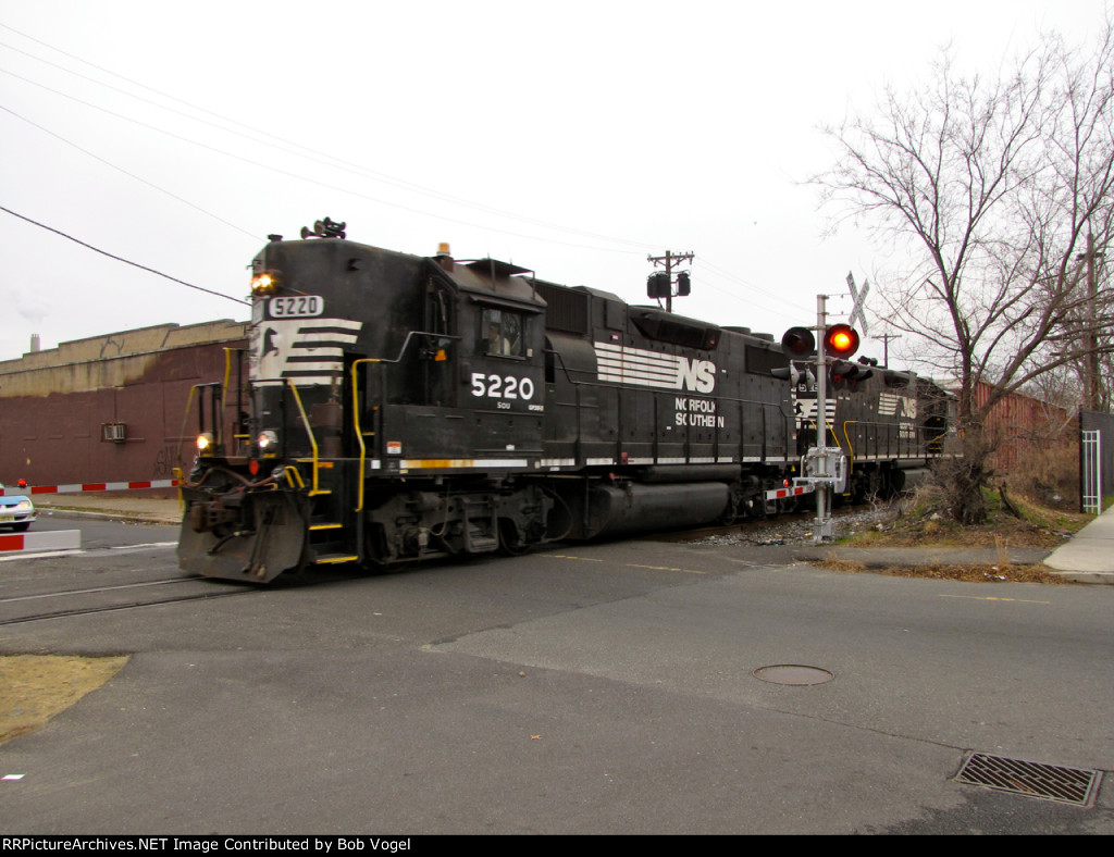 NS 5220